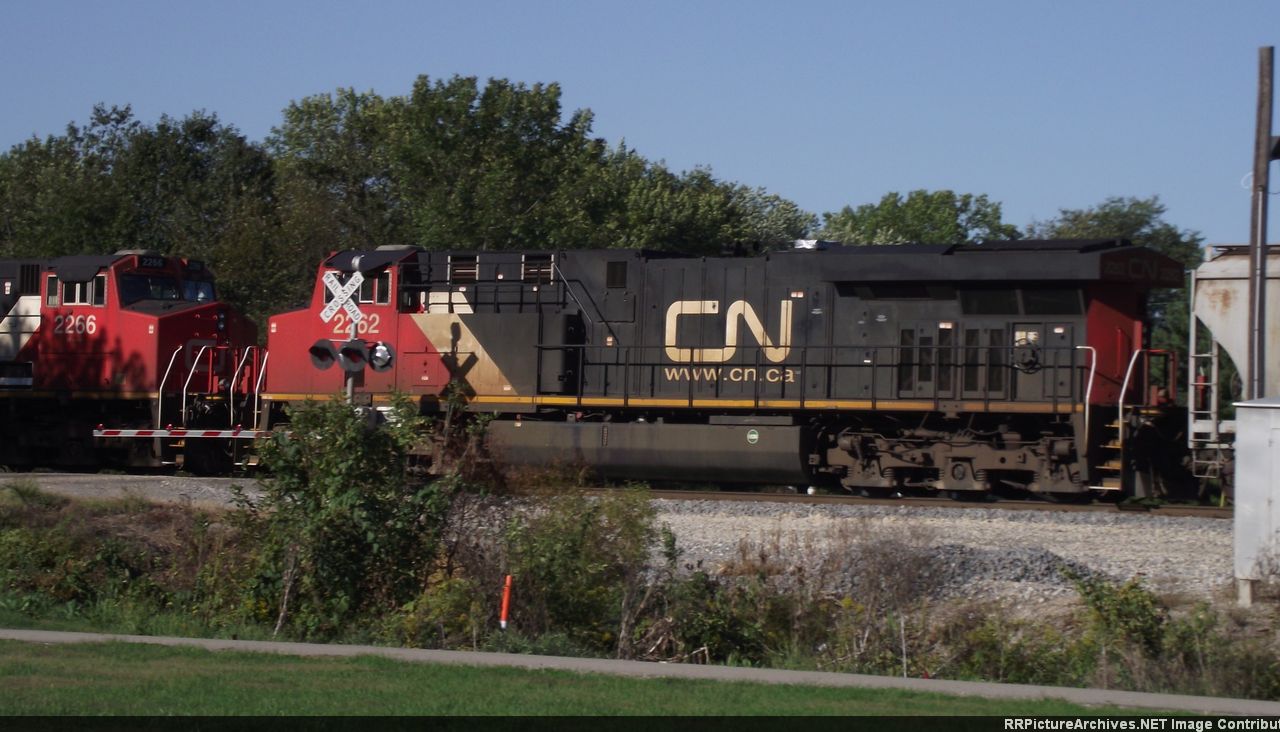 CN 2262